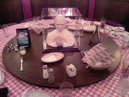 Lazy Susan, The Dumbwaiter – King Tom's Kingdom